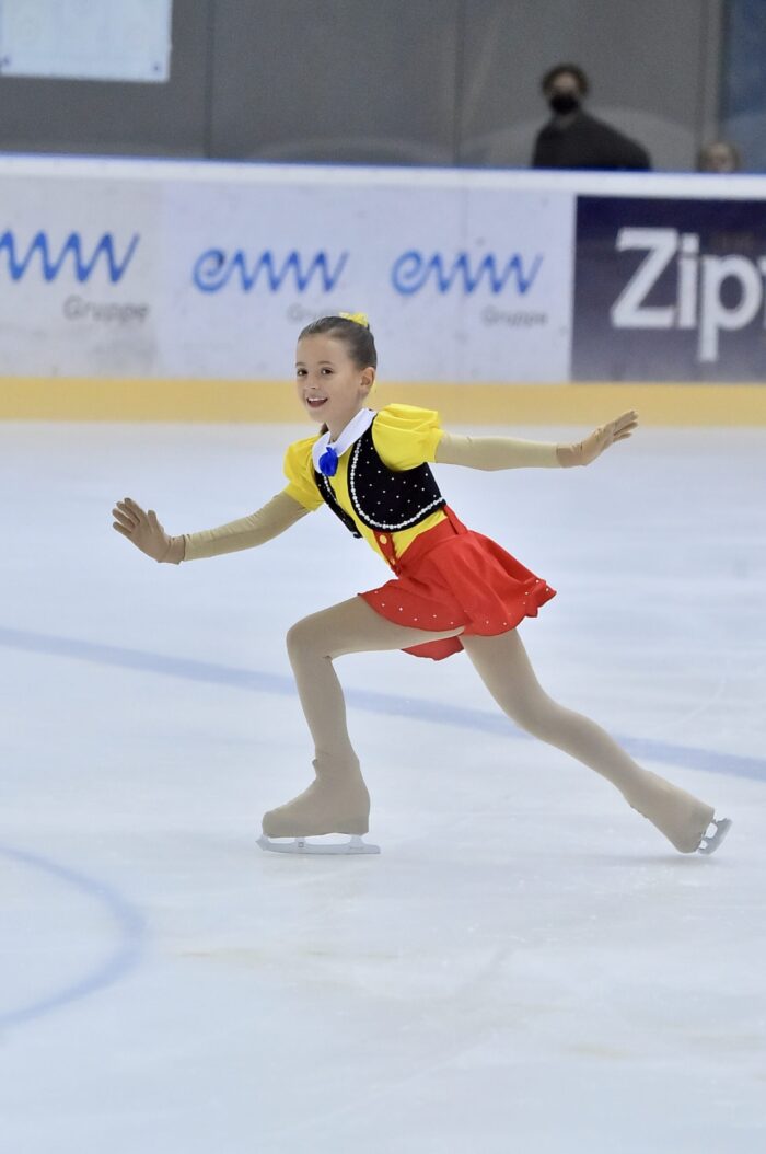 Lentia Cup 2022 Gmundner Eisläuferinnen Gewannen Vier Mal Edelmetall