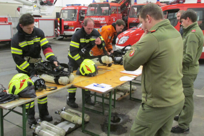 Goiserer Feuerwehr Trupps bei Atemschutz-Prüfung erfolgreich 5 - salzi.at