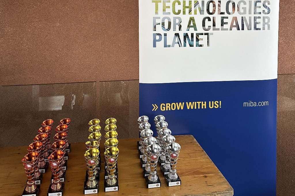 Über 500 Teilnehmerinnen und Teilnehmer beim Miba Schülerlauf - salzi.at