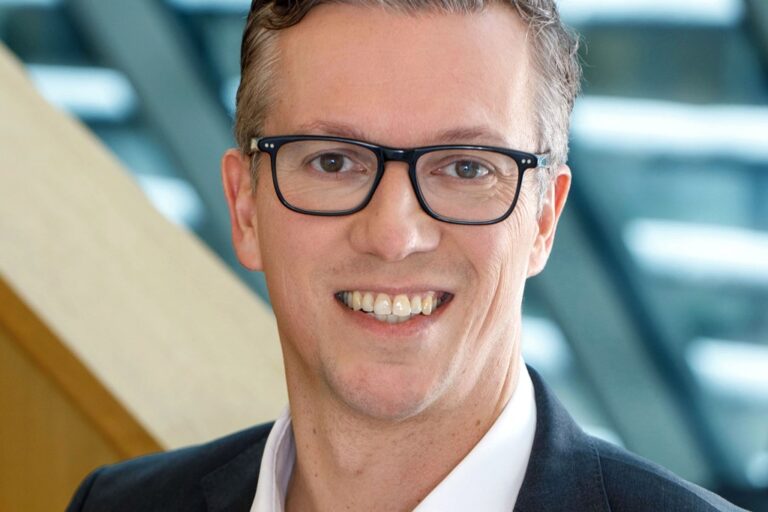 Neuer CFO für die Miba AG Michael Hummelbrunner - Kopie - salzi.at