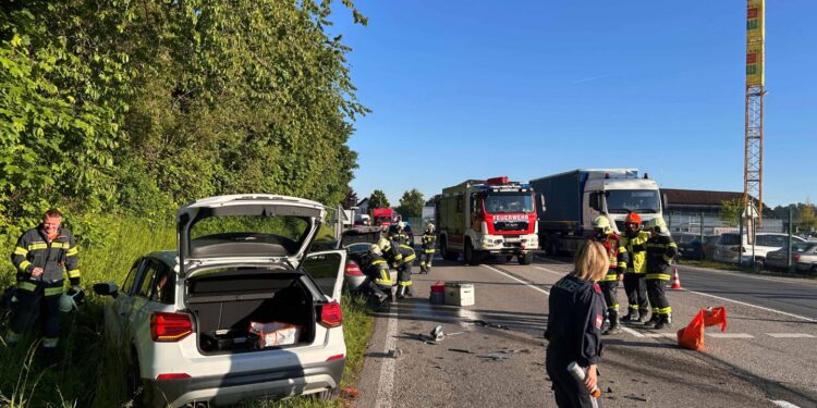Kollision im Frühverkehr - salzi.at