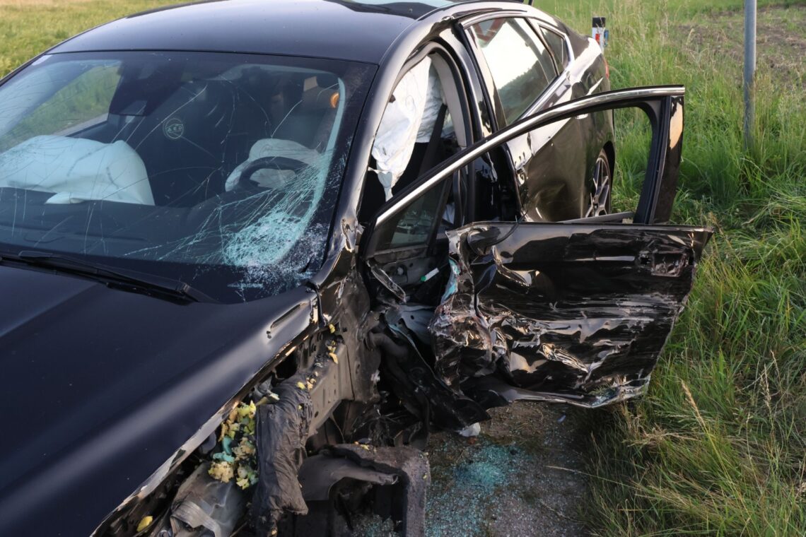 Schwerer Verkehrsunfall in Ottnang am Hausruck - salzi.at